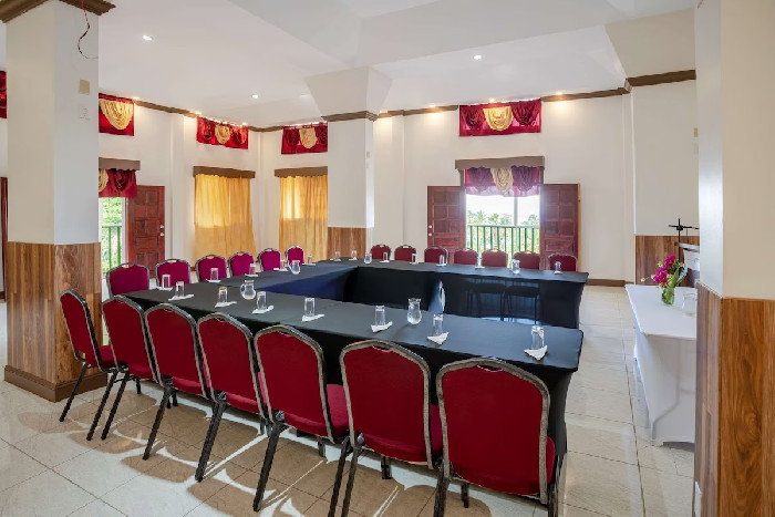 CONFERENCE ROOM :: Atlantique View Resort